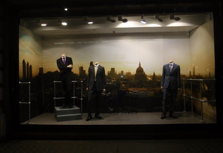 Retail Stands | How we Help Retailers Stand Out | MxL