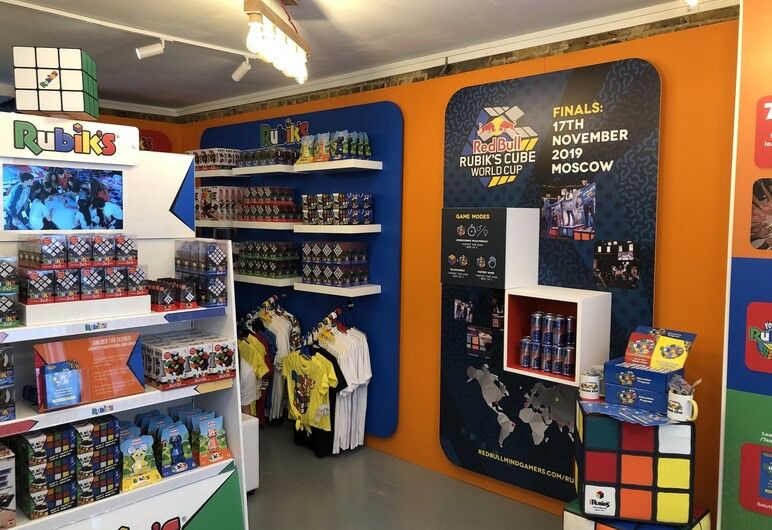 Retail Stands | How we Help Retailers Stand Out | MxL